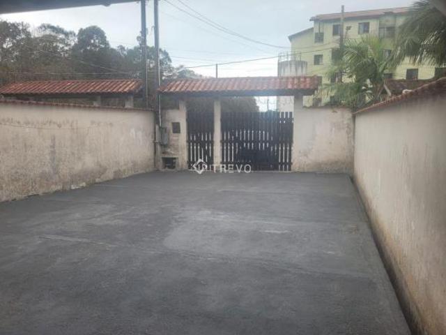 Casa à Venda em Bertioga com 2 dorms, 2 banheiros, 5 vagas e 201m² R$ 430.000
