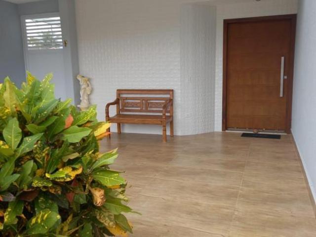 Casa à venda em Bertioga, Morada da Praia, com 3 quartos, 230m²