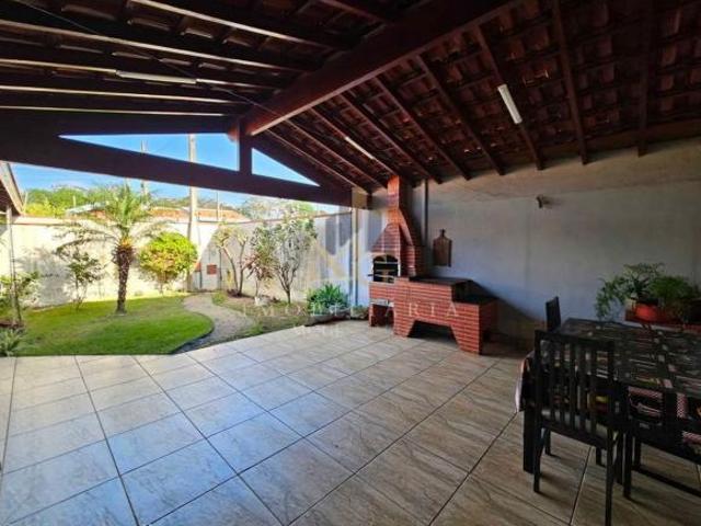 CASA À VENDA EM BERTIOGA– SP