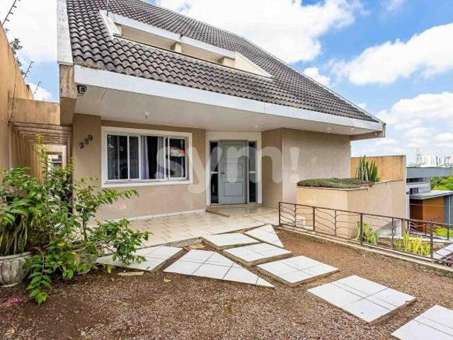 Casa à venda em Bigorrilho