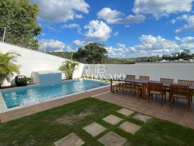 Casa à venda em Bragança Paulista no Condominio Residencial Euroville II, 360m