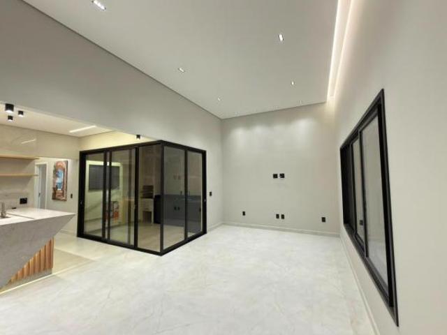 Casa à Venda em Bragança Paulista SP: Residencial Vino Barolo, 3 Quartos, 1 Suíte, 118,45 m² de Área