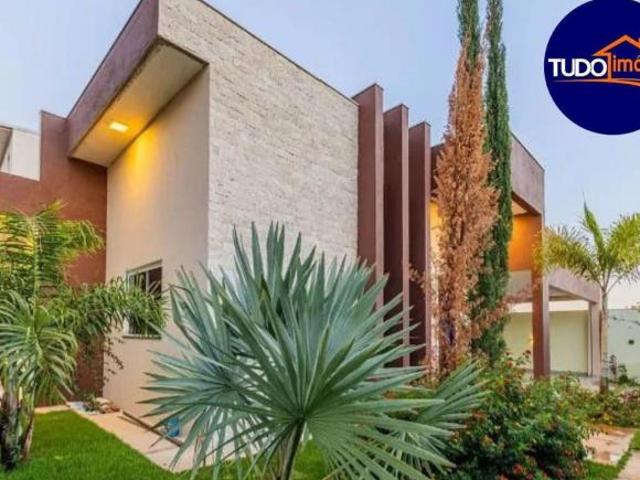 Casa à venda em Brasília DF, bairro Ponte Alta Norte Gama: 3 quartos, 1 suíte, 1 sala, 4 banheiros