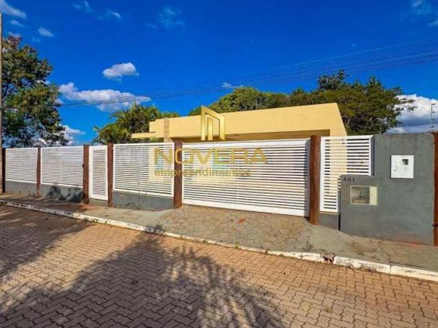 Casa à venda em Brasília, Setor Habitacional Tororó Jardim Botânico, com 3 quartos, 151,90m²