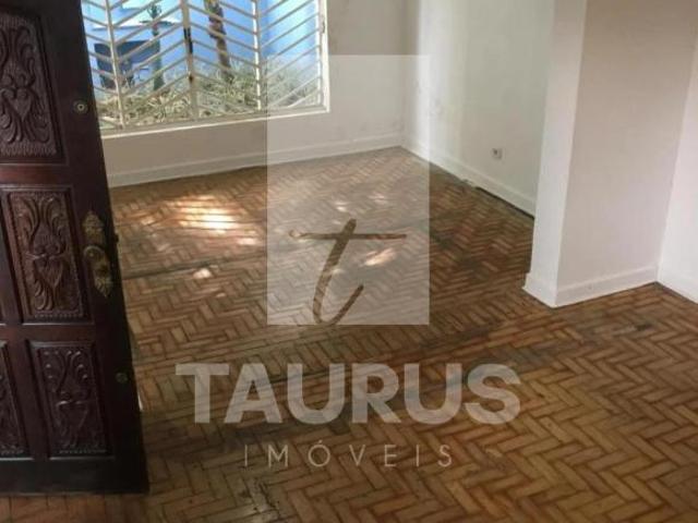 Casa a venda em Brooklin. 3 quarts, 3 vagas, edícula, 170m²