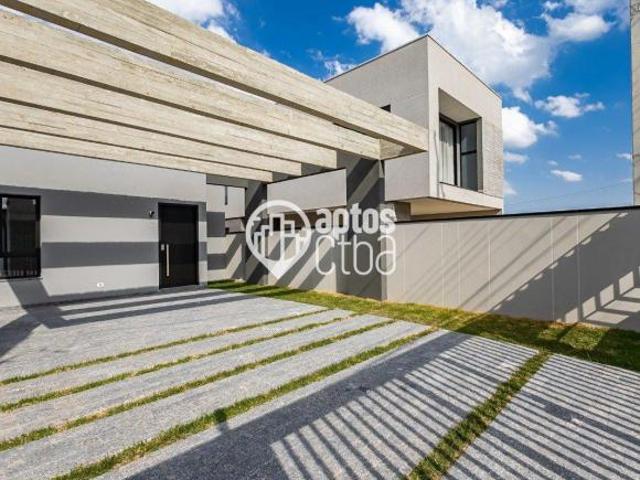 Casa à venda em Butiatuvinha