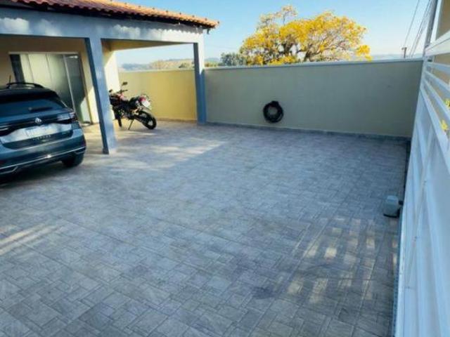 Casa à venda em Bueno Brandão – Bairro Bom Jardim