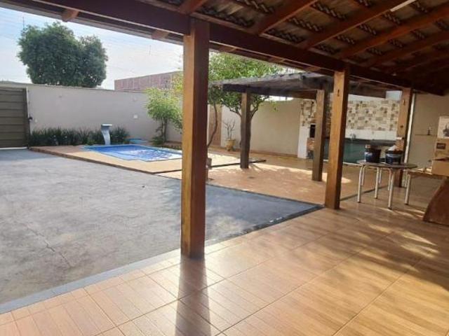 Casa à venda em Goiânia/GO