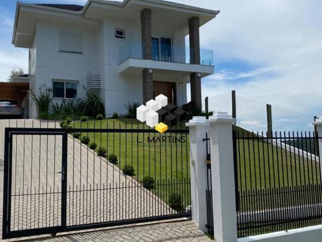 Casa a Venda em Gramado a 10 Minutos do Centro 600m²