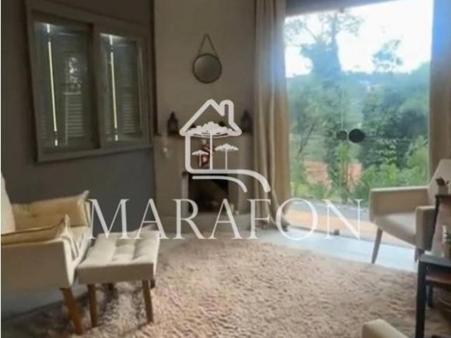 CASA À VENDA EM GRAMADO COM 3 DORMITÓRIOS