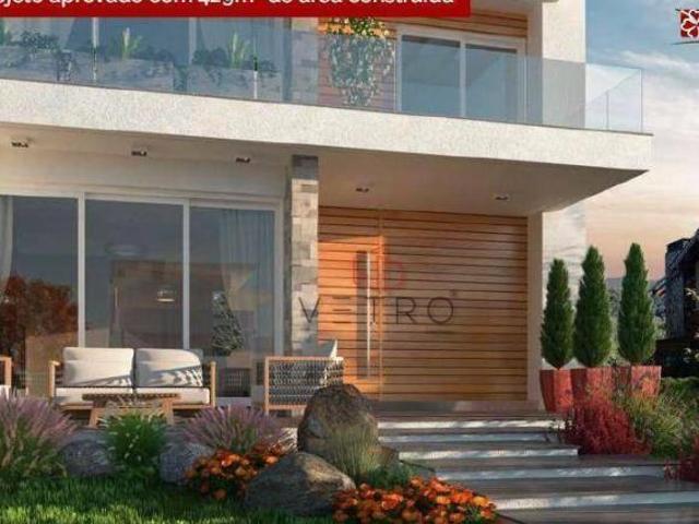 Casa à Venda em Gramado, no Condomínio Alphaville!