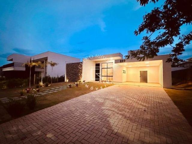 Casa à venda em Gran Royalle