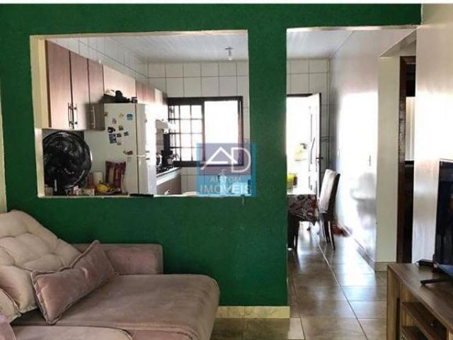 Casa à venda em Gravataí Com suíte e garagem