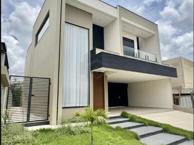 Casa à Venda em Green Valley, Votorantim: 4 Suítes, 306m²