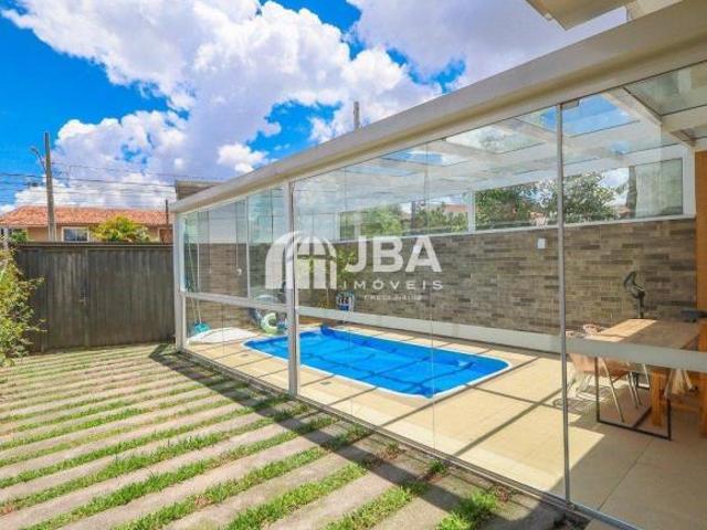 Casa à venda em Guabirotuba