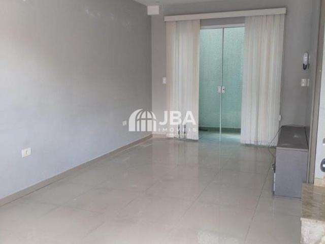 Casa à venda em Guabirotuba