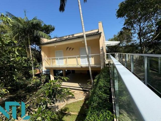 Casa à venda em Guaeca