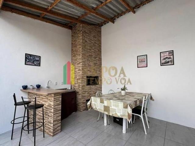 Casa à venda em Guajuviras