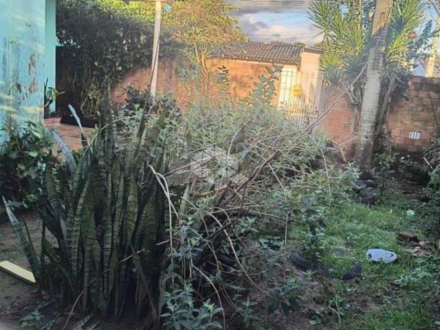 Casa à venda em Guajuviras, Canoas