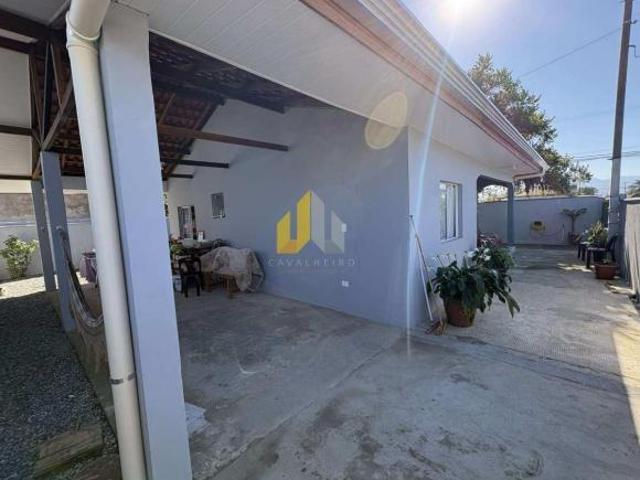 Casa à venda em Guaratuba, Piçarras, com 2 quartos, 80,00m²