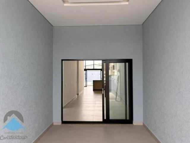 Casa à venda em Guaratuba PR, Centro: 3 quartos, 1 suíte, 1 sala, 2 banheiros, 1 vaga 135m². Imper