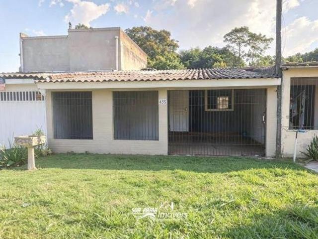 Casa à venda em Guaratuba, região de moradores