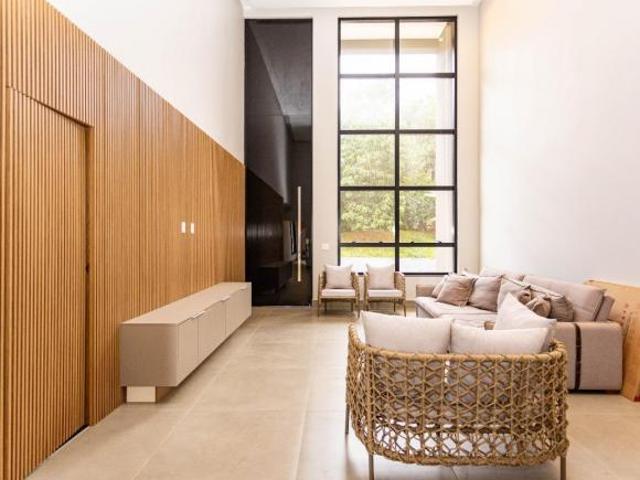 Casa à venda em Guarápark, Brasília com 330 m² de área interna em 400 m² de terreno
