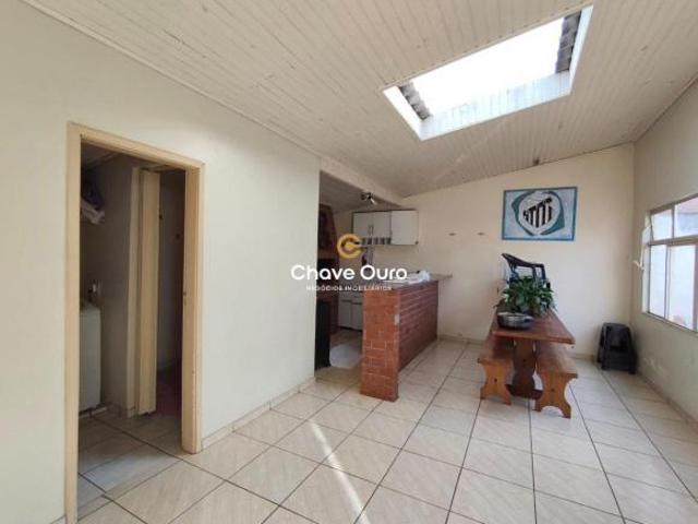 Casa à venda em Guarujá