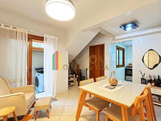 Casa à venda em Guarujá