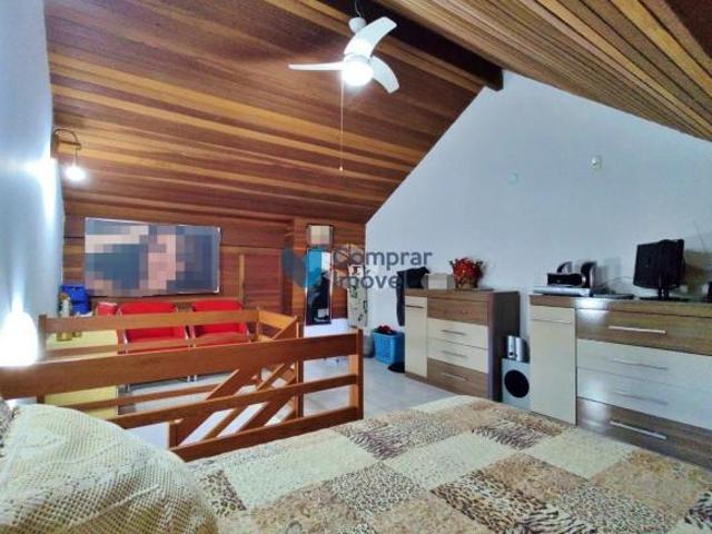 Casa à venda em Guarujá