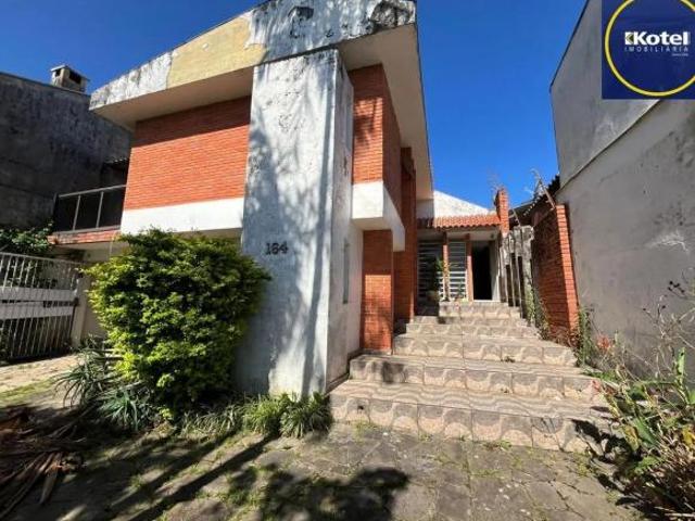 Casa à venda em Guarujá
