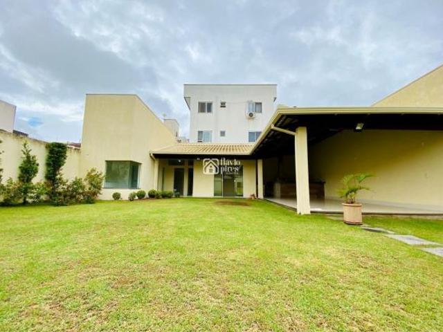 Casa à venda em Guarujá
