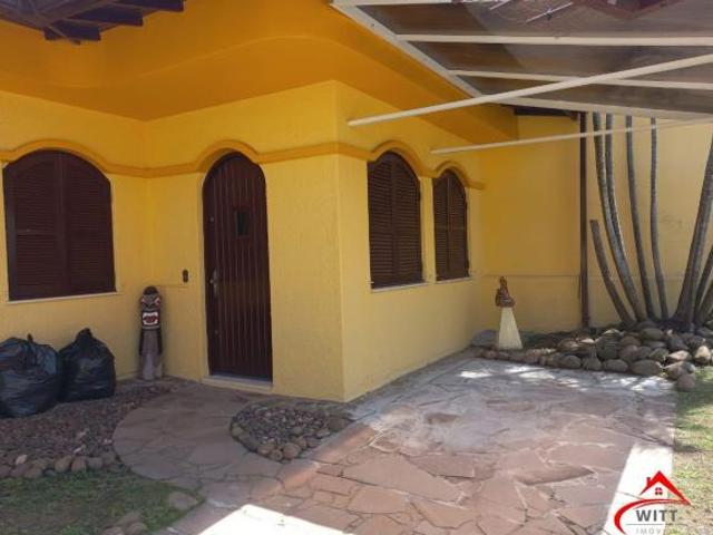 Casa à venda em Guarujá