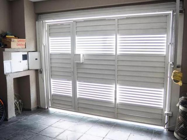 Casa à Venda em Guarulhos Bom Clima 3 Quartos com Varanda e 2 Banheiros