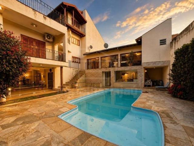 Casa a venda em Dois Córregos/SP Centro