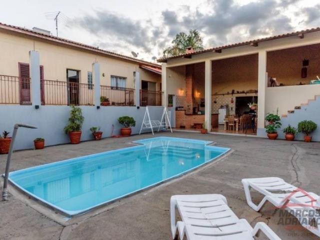 Casa a venda em Dois Córregos/SP Vila Rica