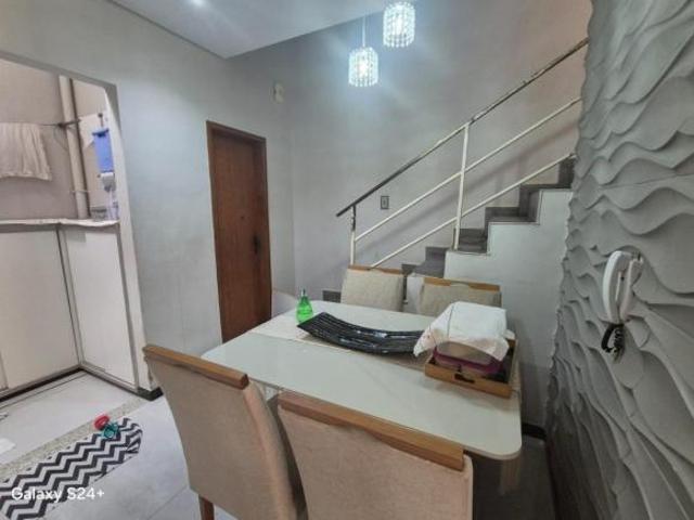 Casa à venda em Dona Clara