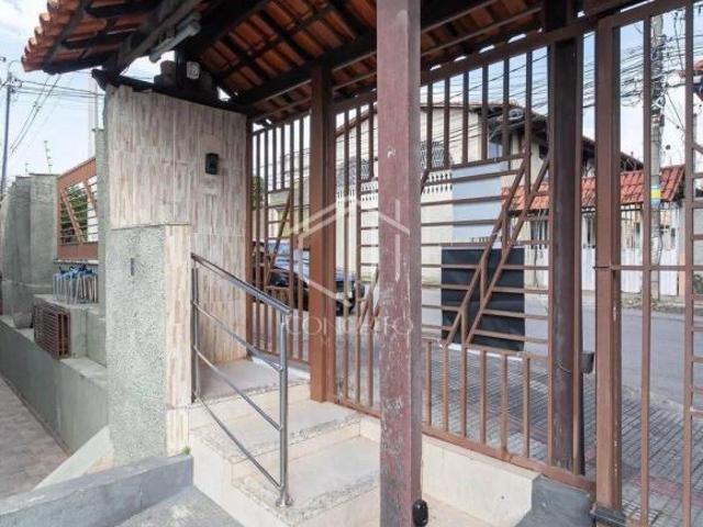 Casa à venda em Dona Clara