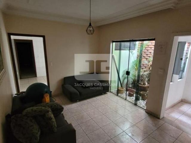Casa à venda em Dos Casa