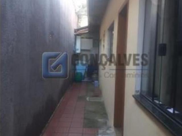 Casa à venda em Demarchi, SBC: 2 quartos 1 suíte, 1 vaga e terreno amplo