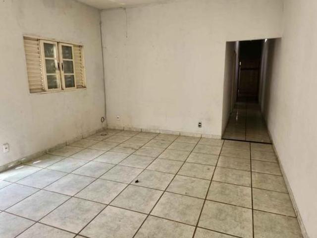 CASA A VENDA EM DIADEMA
