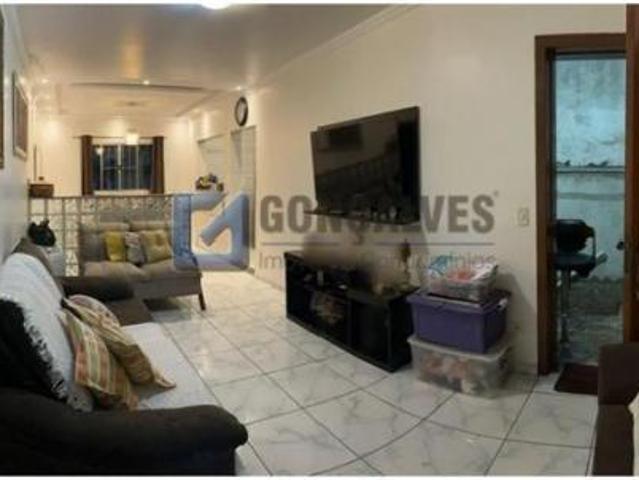 Casa à Venda em Diadema Casa Grande 3 Quartos, 1 Suíte, 2 Vagas