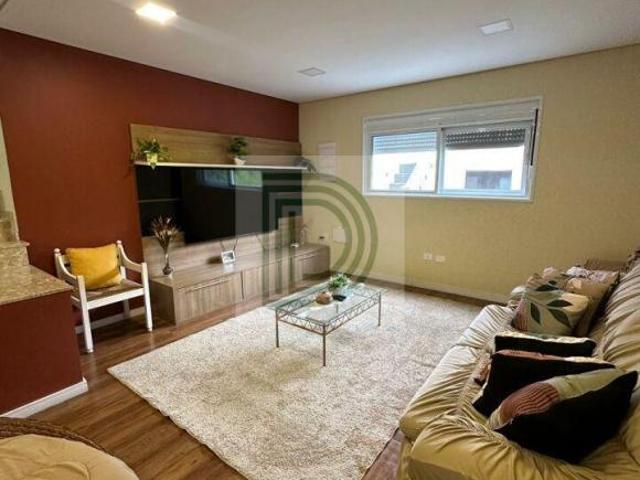 Casa à Venda em Embu das Artes | 4 Dormitórios | Piscina | Terreno de 1.800 m²
