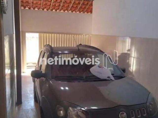 Casa à Venda em Esmeraldas – Melo Viana | 2 Quartos, Garagem e Ótima Localização