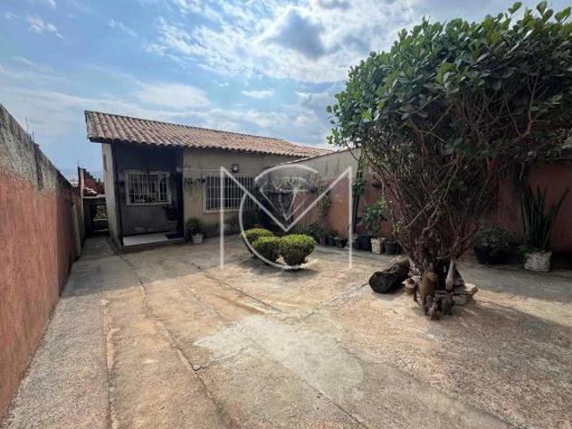 Casa à venda em Esmeraldas/MG