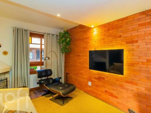 Casa à venda em Espírito Santo com 150 m², 3 quartos, 1 suíte, 1 vaga