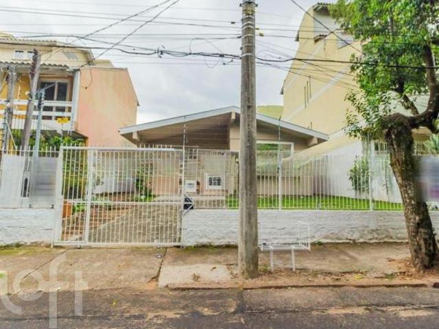 Casa à venda em Espírito Santo com 111 m², 3 quartos, 1 suíte, 3 vagas