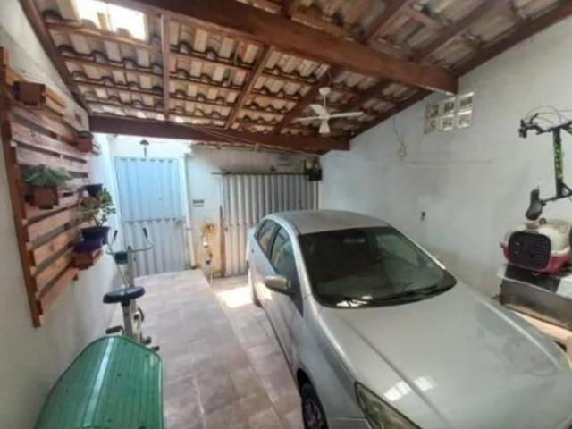 Casa à venda em Etelvina Carneiro