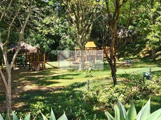 Casa à Venda em Euroville, Carapicuíba: 5 Dormitórios, 450m²