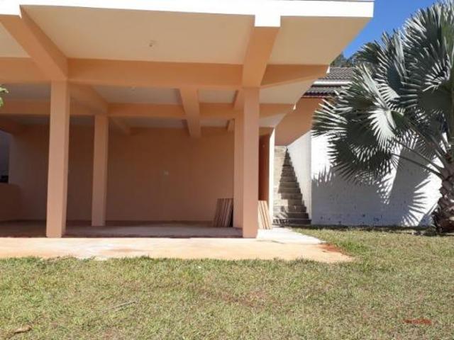 Casa a venda em excelente bairro de São Pedro Sp